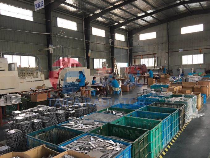 Mercedes BENZ E Class Mercedes Oil Cooler Replacement 6111880101 ...